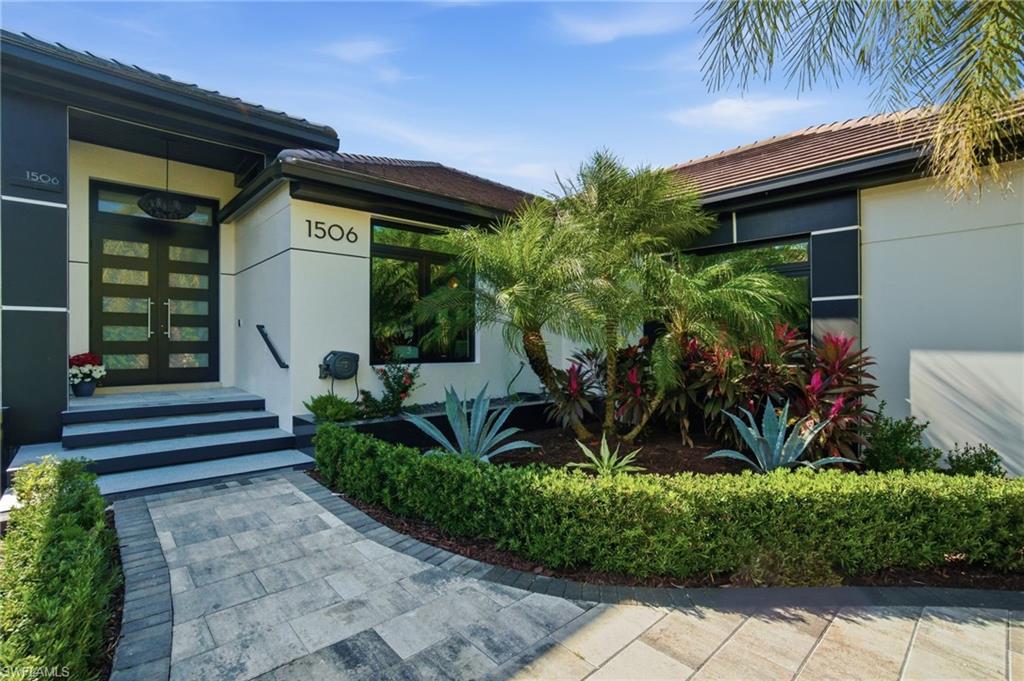 1506 Jewel Box ave, Oyster Bay, FL 34102 | SWFL Residence